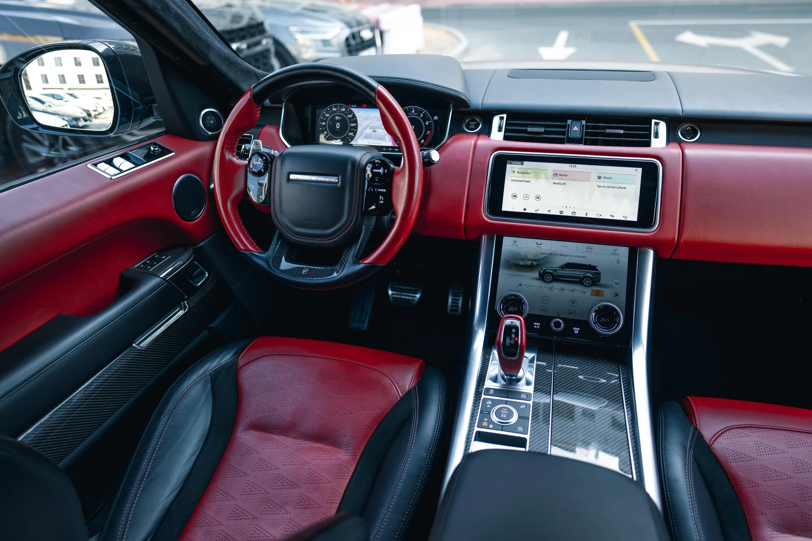 Range Rover Sport SVR car rent in Dubai - hire Range Rover Sport SVR ...